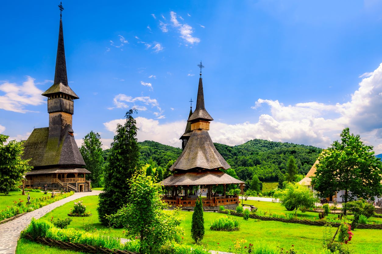 Sfintii Mucenici Zenovie episcopul si Zenovia, sora sa - 30 Octombrie 2023